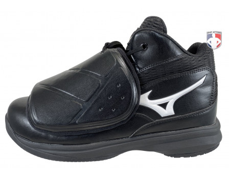 Mizuno Pro Wave Black & White Mid-Cut Umpire Plate Shoes | Ump Attire
